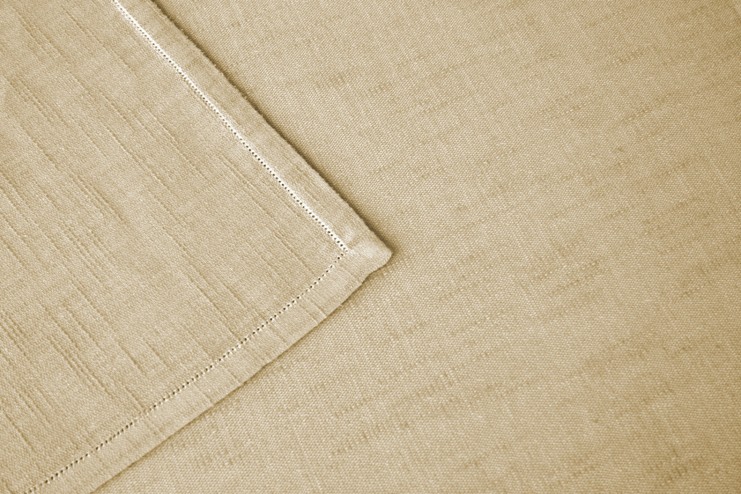 Noleggio Tovagliato, Tovaglie in lino color juta